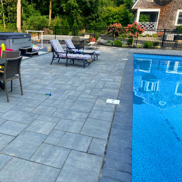 Design Build Pool Areas - Lyons Landscaping